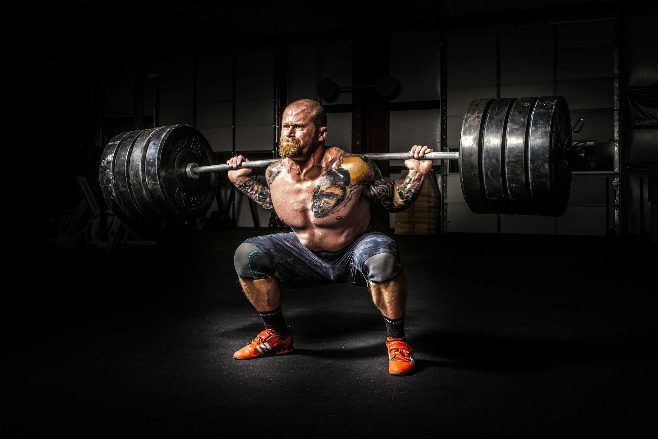 This Old-School 20-Rep Squat Routine Is Still the Most Savage Leg ...